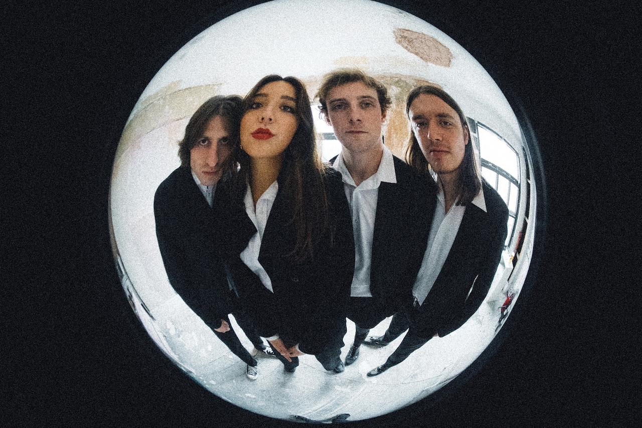 Liverpool Rockers, The Mysterines Taking Over the Music Scene – Off ...